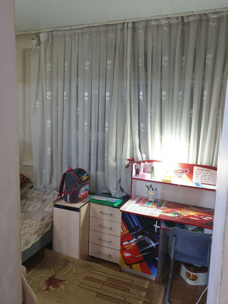 Продается на Ахмад Югнаки 2в3/2/5