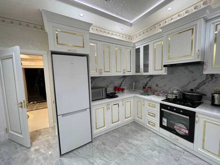 05 Аренда квартиры 2х ком в Мирабадский р-н, Айбек, Гостиница Россия