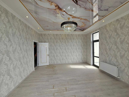 2 xonali 75m² 8-qavat uy sotiladi