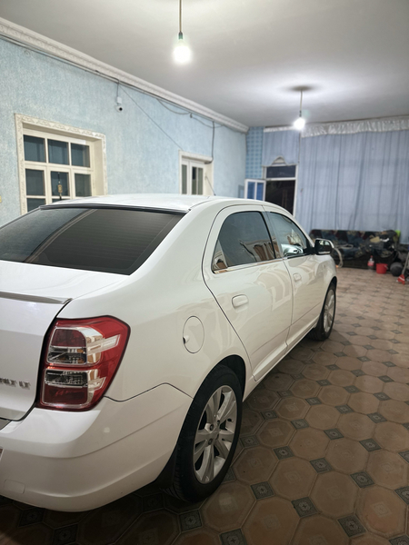 Chevrolet Cobalt срочна продаётся?