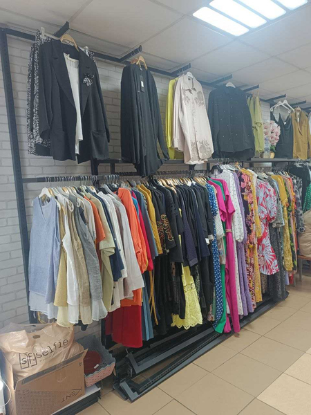 Продается металлические стелажи