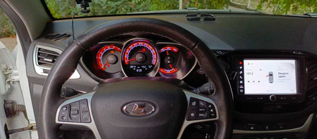 LADA VESTA SW CROSS 1.6 л (nissan), вариатор.