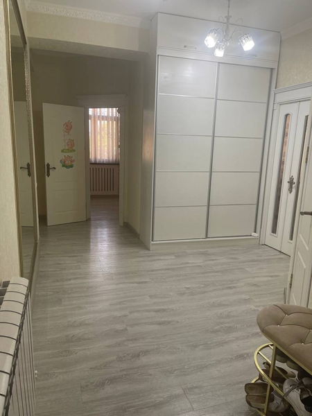 Яккасарайский район 3/4/8 86м² продам