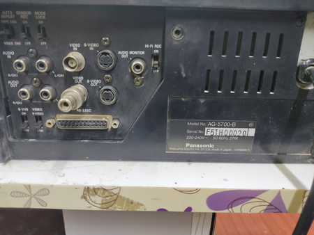 Panasonic AG 5700 hifi stereo SUPER VHS 8 head
