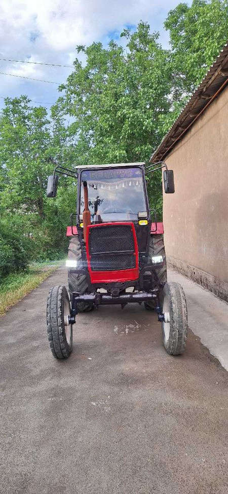 Traktor sotiladi srochno!!! olasiz minasiz