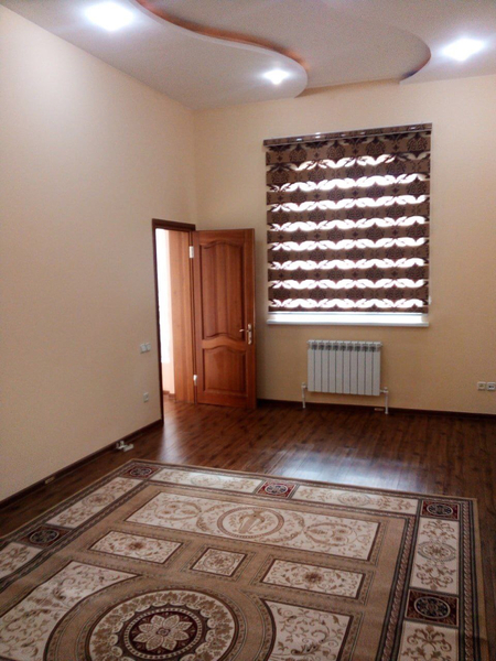 Срочно продается дом с участком на Никитина