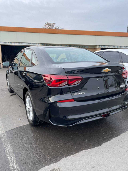 :ORIENT LEASING: kompanyasi
