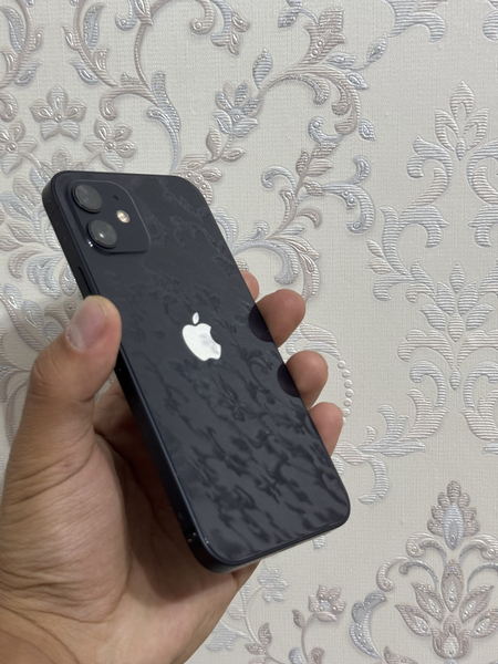iPhone 12 64 gb