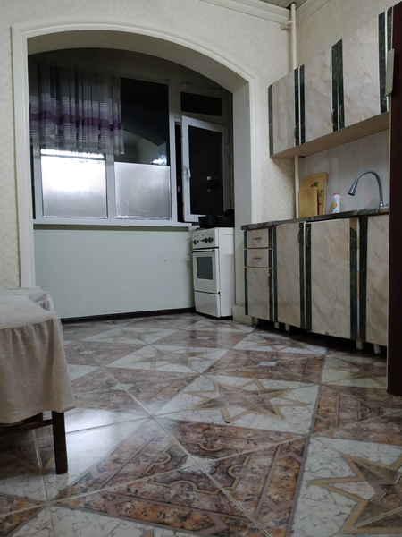 Sebzor gangada qizlar va ayollarga kvartira
