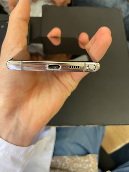 Samsung note 10.