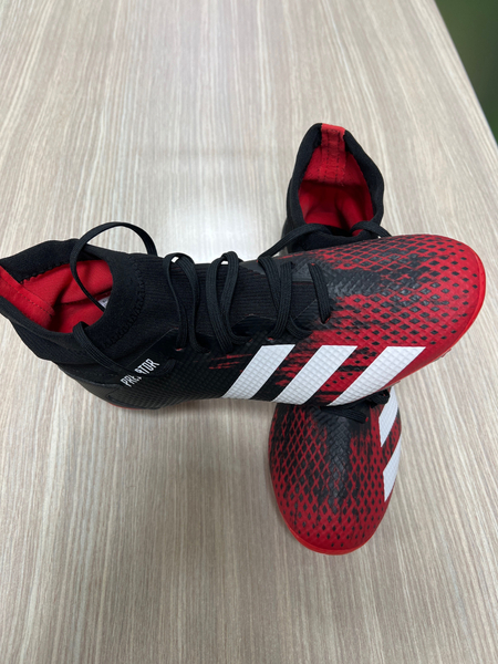 Футбольные бутсы оригинал Adidas Predator(Новые)