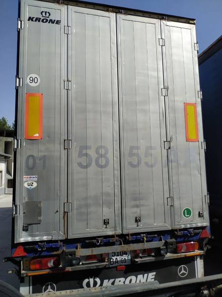 Mercedes benz actros