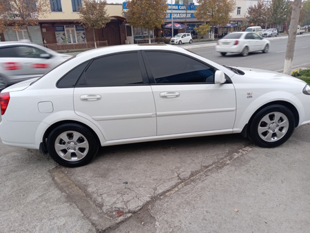 Жентра 3 поз сотилади авто кредитга хам берилади