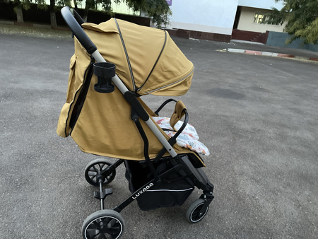 Прогулочная коляска lux mom