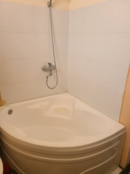 3xona 3chi etaj gorniy institut