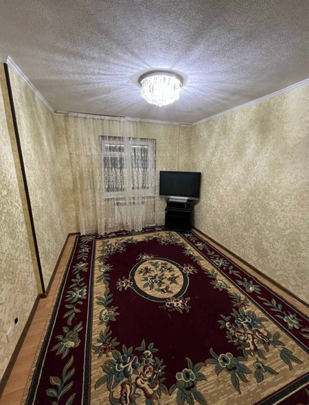 Arenda sergili 2 bekat yonoda 2 xona xonalari aloxida 400$