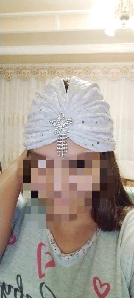Kelinchaklar uchun Oq pumbarxt 48 razmerli.