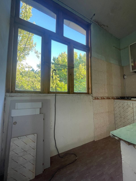 Продается квартира 1/4/4