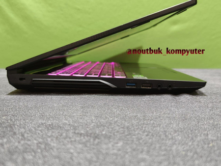 Gygabyte Aorus 5SB | Gaming