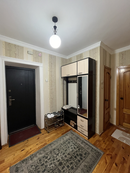 Дружба народов - массив бешагач продается 2в3 ком / 2 этаж - срочно ‼️