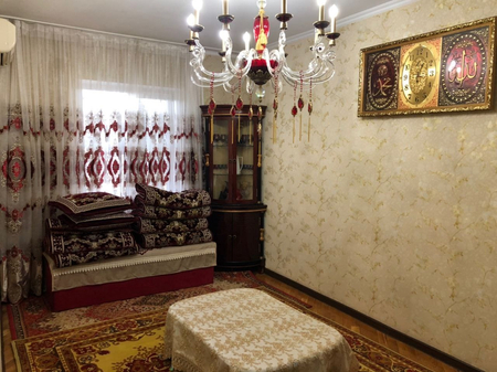 В центре Сдаётся в аренду 3-х комнатная Евроремонт, ор-р парк Бабур.