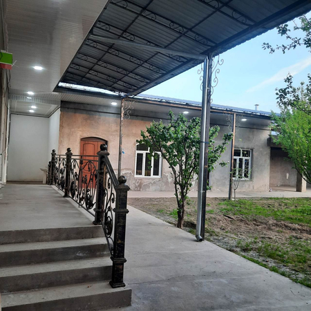 Uchaska sotiladi yengi remont bogan yegi remont