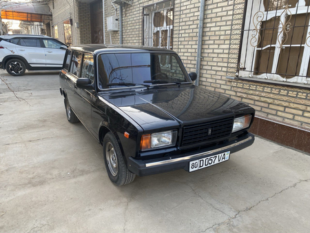 Jiguli 04 sotiladi