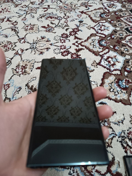 Samsung S22 ultra 12/256