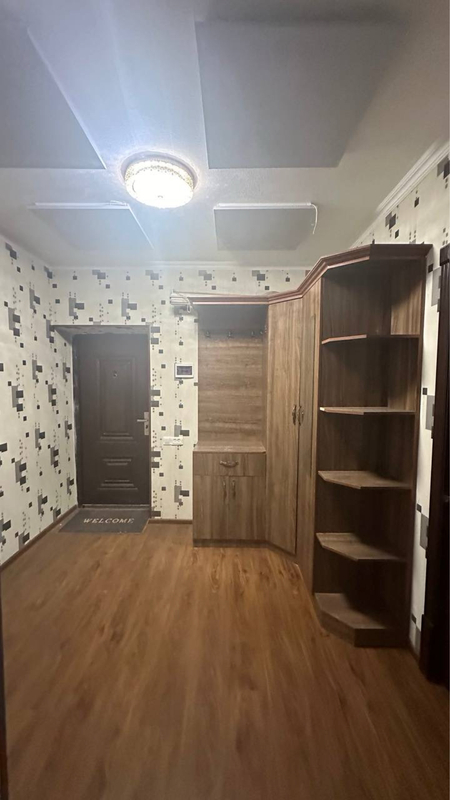 Продается 2 ком. Квартира адрес ДСК ор. Фемили парк