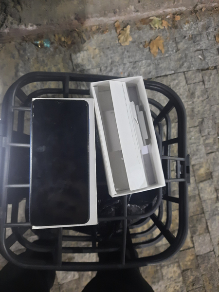 Samsung M12 sotiladi