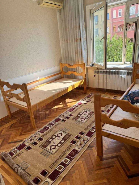 Сдаётся 4х комнатная квартира на улице Айбек Br06