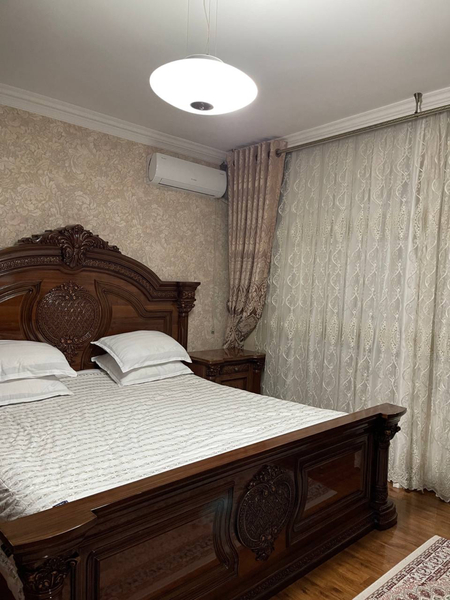 Olmazor tumani qorasaroy