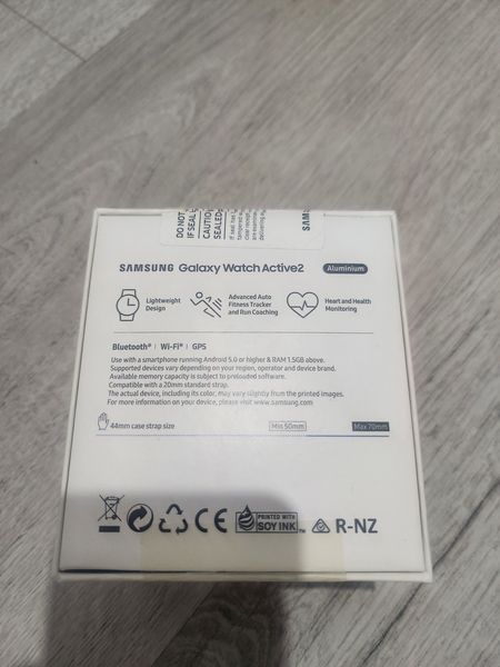 Продаются часы Samsung Galaxy Watch Active 2