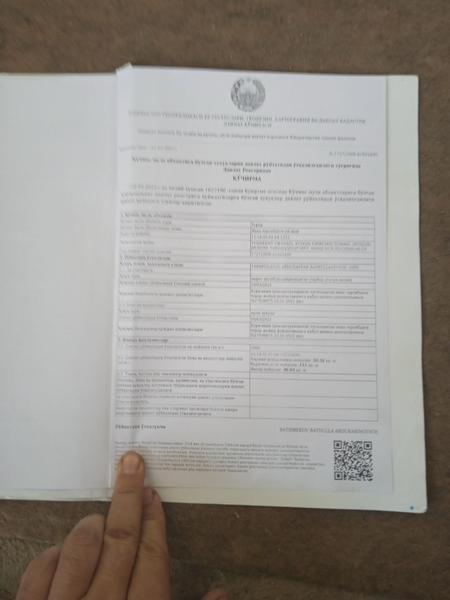 Pustoy yer sotiladi hamma dakumentlari tayyor 3 hona uy solingan