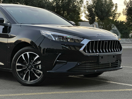 JAC J7 1,5 Turbo 2024 kredit Luxury