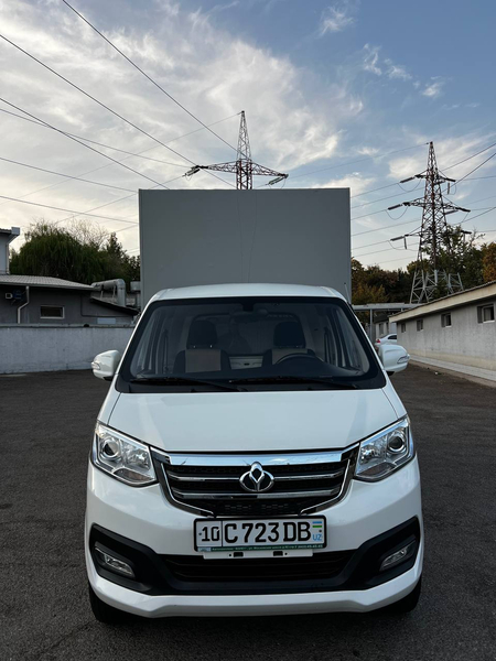 Srochno: Changan moshinasi sotiladi