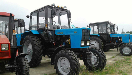 Traktor Belarus 82.1 Halol Ribosiz Bolib tolashga