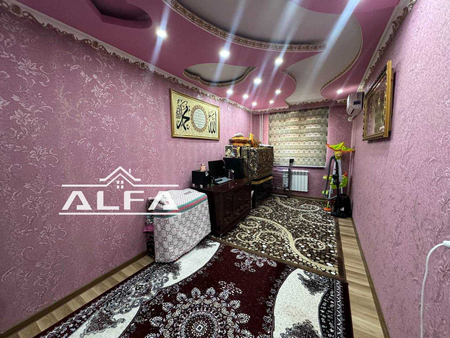 5 xonali 100m² 3-qavat uy sotiladi Ikkilamchi kreditka ham beriladi