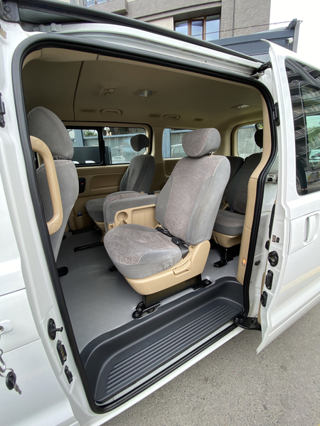 Продаю свою Hyundai H1 , автомобиль в отличном состоянии,один владелец