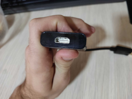Продам качественный переходник HDMI - Display Port