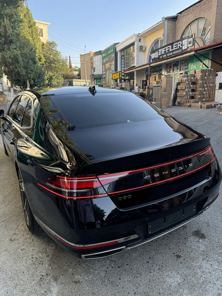 Genesis G90 2022