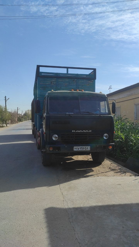 Камаз 53212 прицепи б.н сотилади.