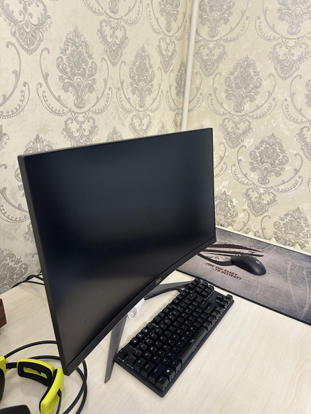 Aoc 27 240hz SROCHNI