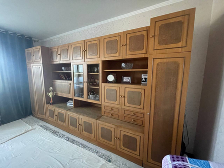 Продается Чешская стенка из дуба