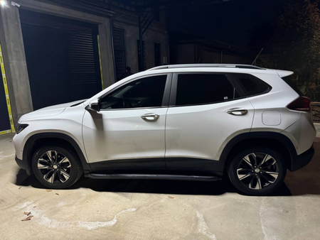 Tracker Premier 2023