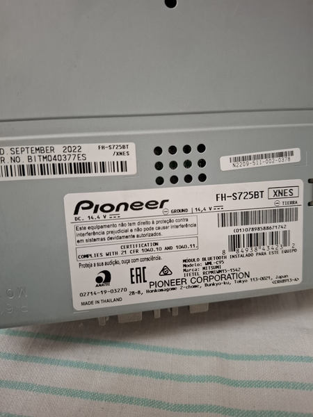 Pioneer FH -S725BT original Thailand