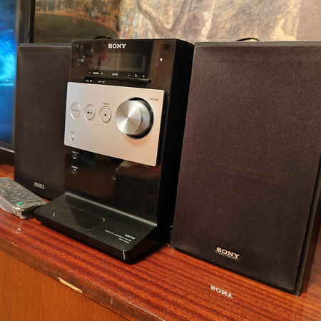 Музыкальный центр SONY