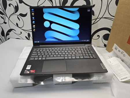 ПРОДАМ Lenovo V15G4 AMN 2024 Ноутбук Ryzen™5-7520U/8GB/256SSD/15.6\\\