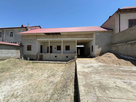 Tayyor 6 so’tiqli hovli sotiladi