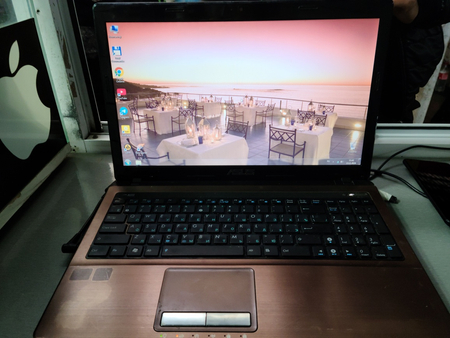 Asus: Dual Core 2.30Gz/6GB/2GB/250GB,Battarry 0-Minut Sotiladi
